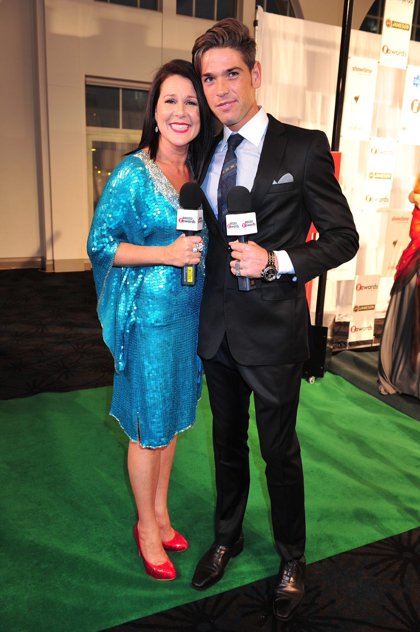 Book Julia Morris | Artist Management Agency Australia